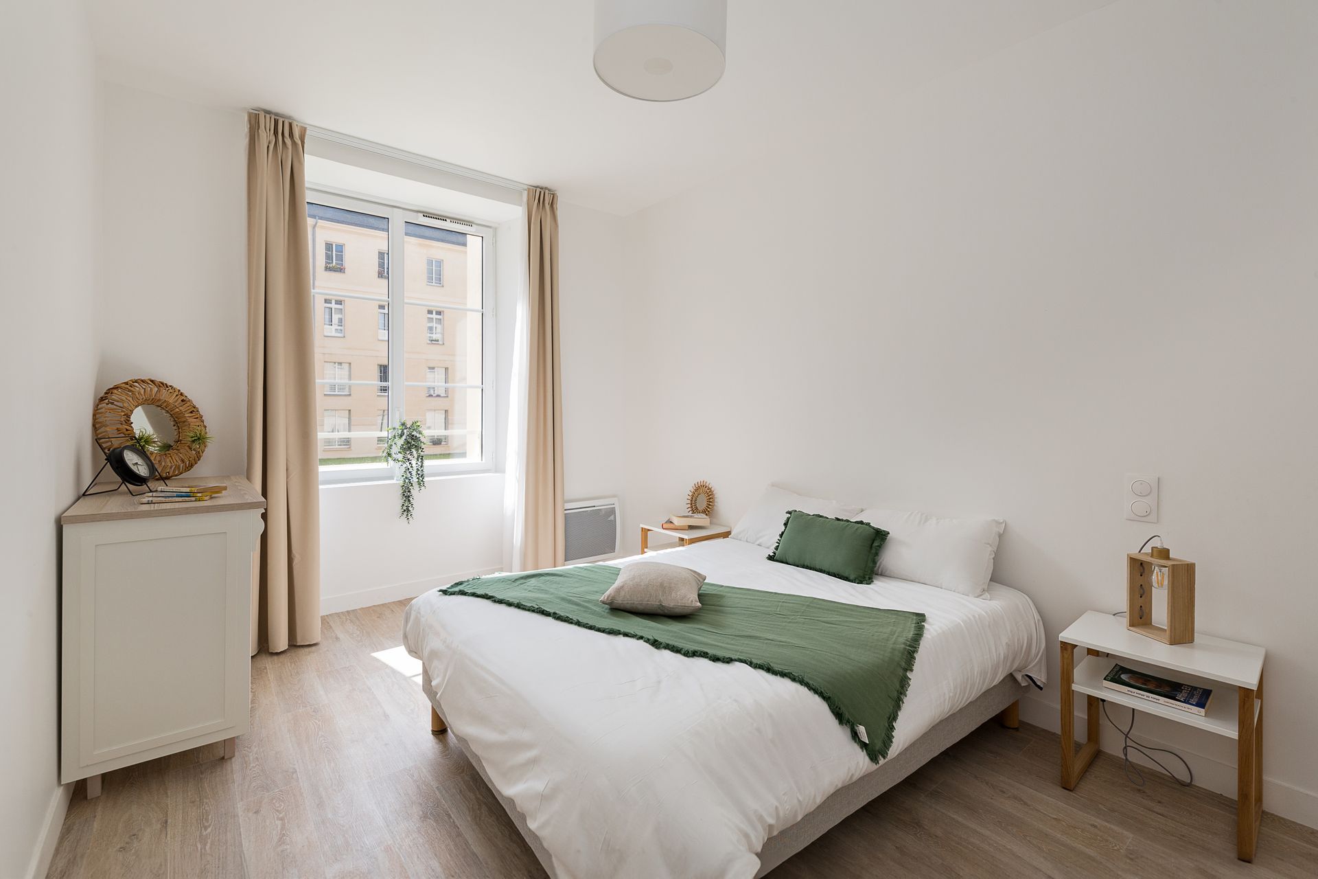 6 détails deco EHPAD qui font toute la différence en maison de retraite ...